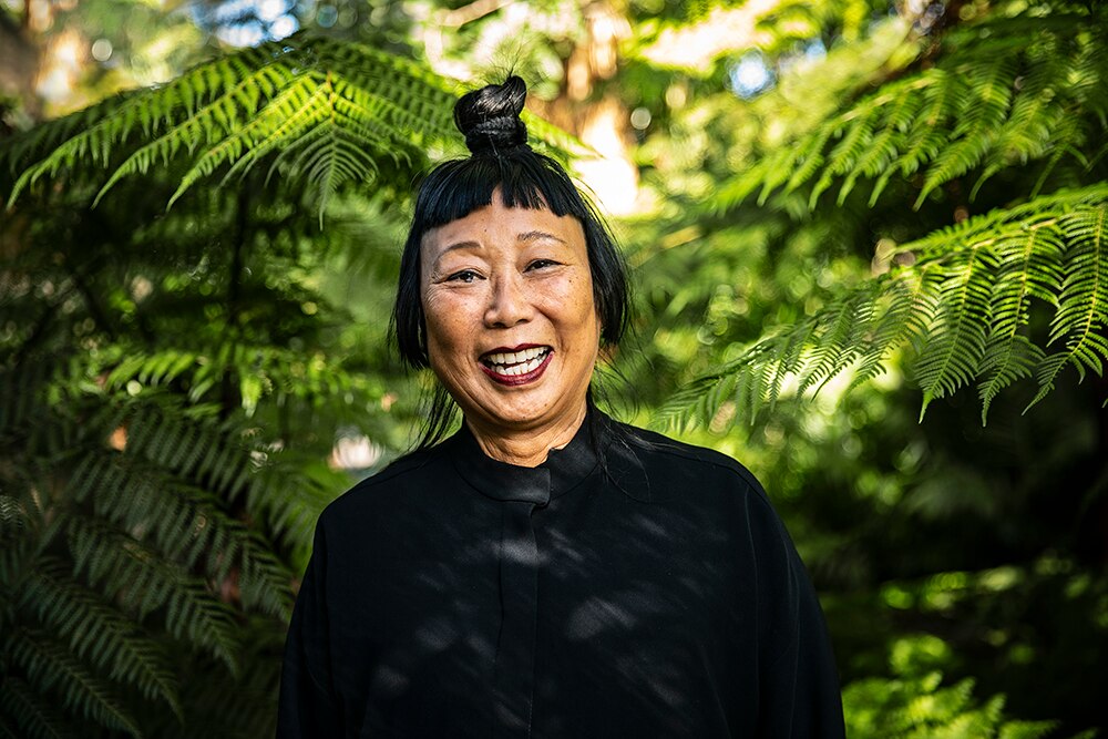 Artist Dr Lindy Lee appointed Officer of the Order of Australia - ABC ...