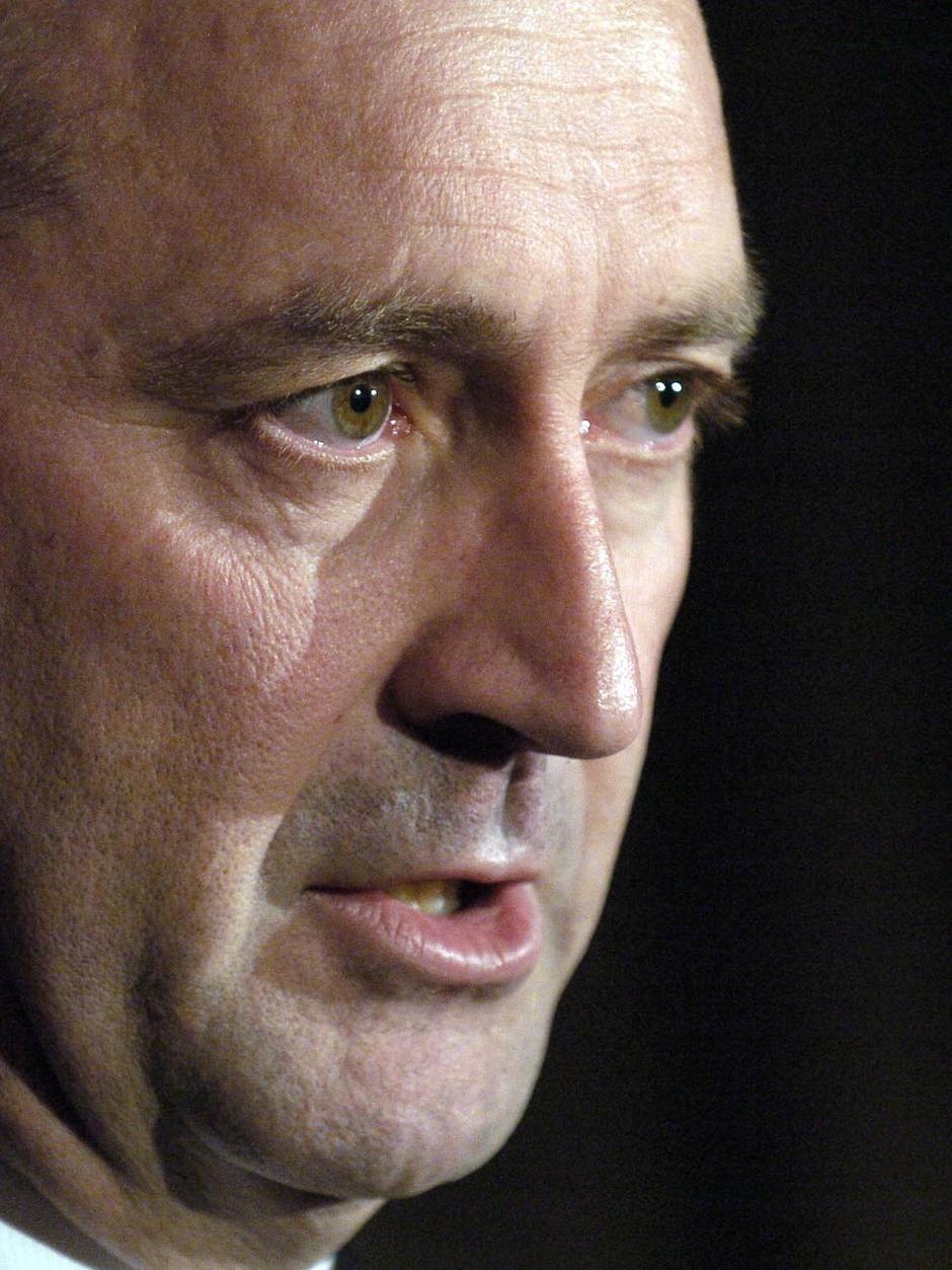 Former Labor MP new MDBA boss - ABC listen