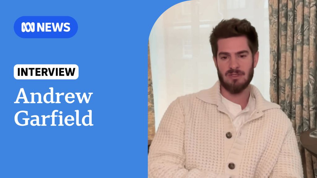 Andrew Garfield Ler Another YouTube Series We Love: @ameliadimz'