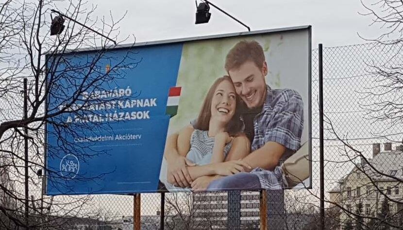 'Distracted boyfriend' meme actors feature in Hungarian advertising ...