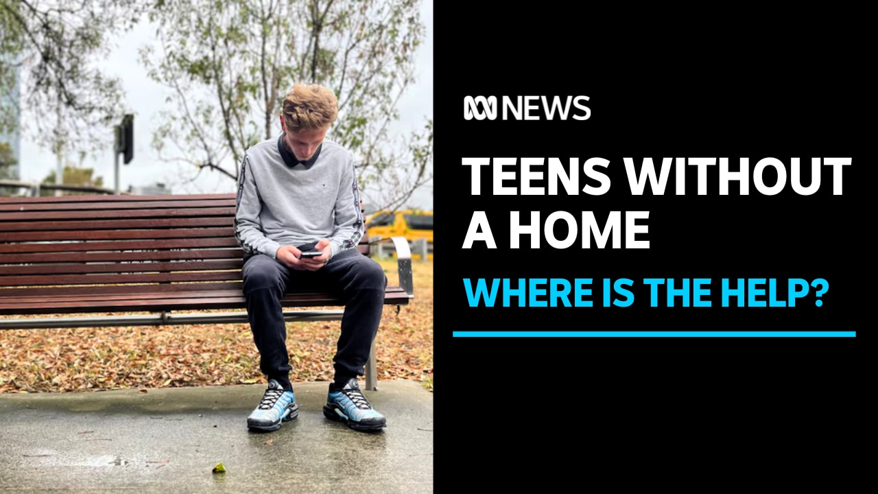 Interactive exhibit encourages visitors to participate - ABC News