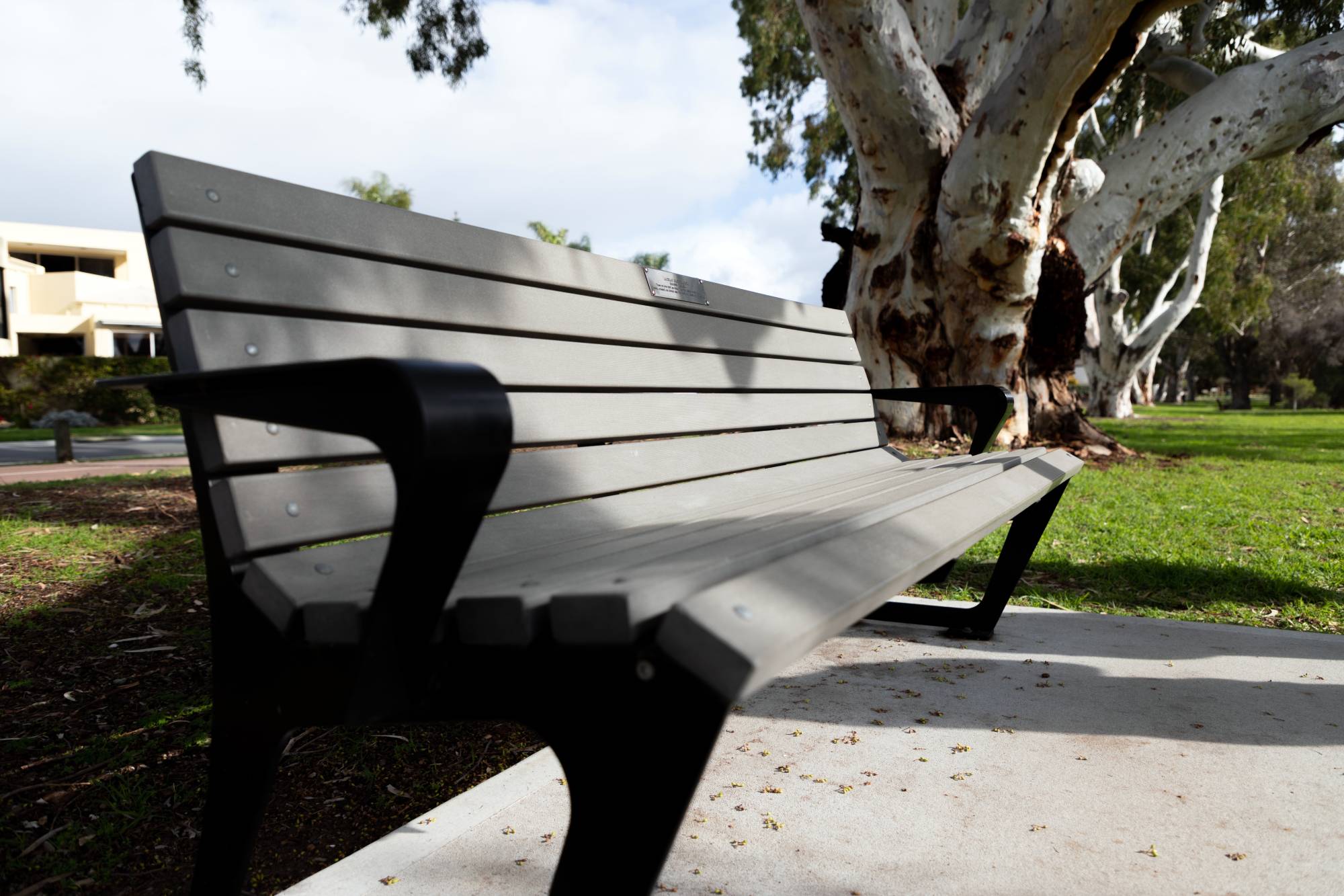 Fight to block pro-suicide website that discusses substance linked to spike in deaths - ABC News