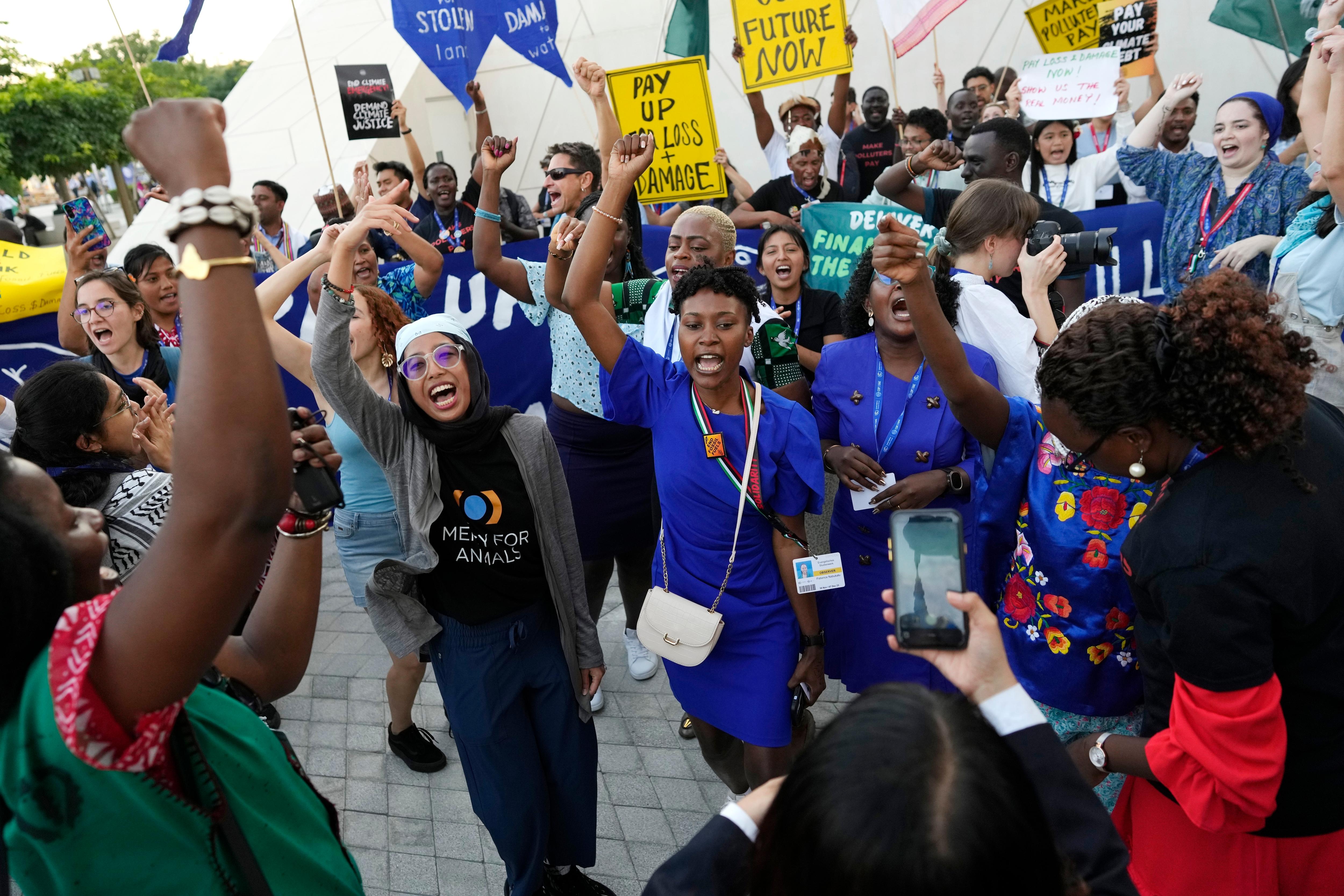 COP28 youth activists fighting for fewer emissions and more education ...