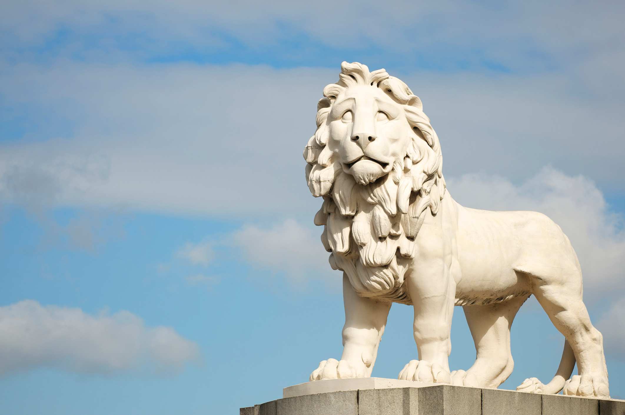 Colin Bisset's Iconic Designs: Coadestone - ABC listen