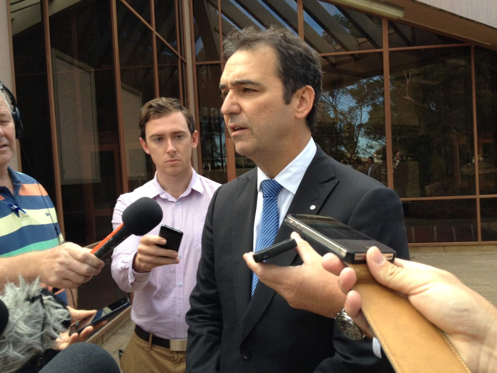 SA Opposition condemns 'epidemic' of ex-MP board appointments ahead of ...