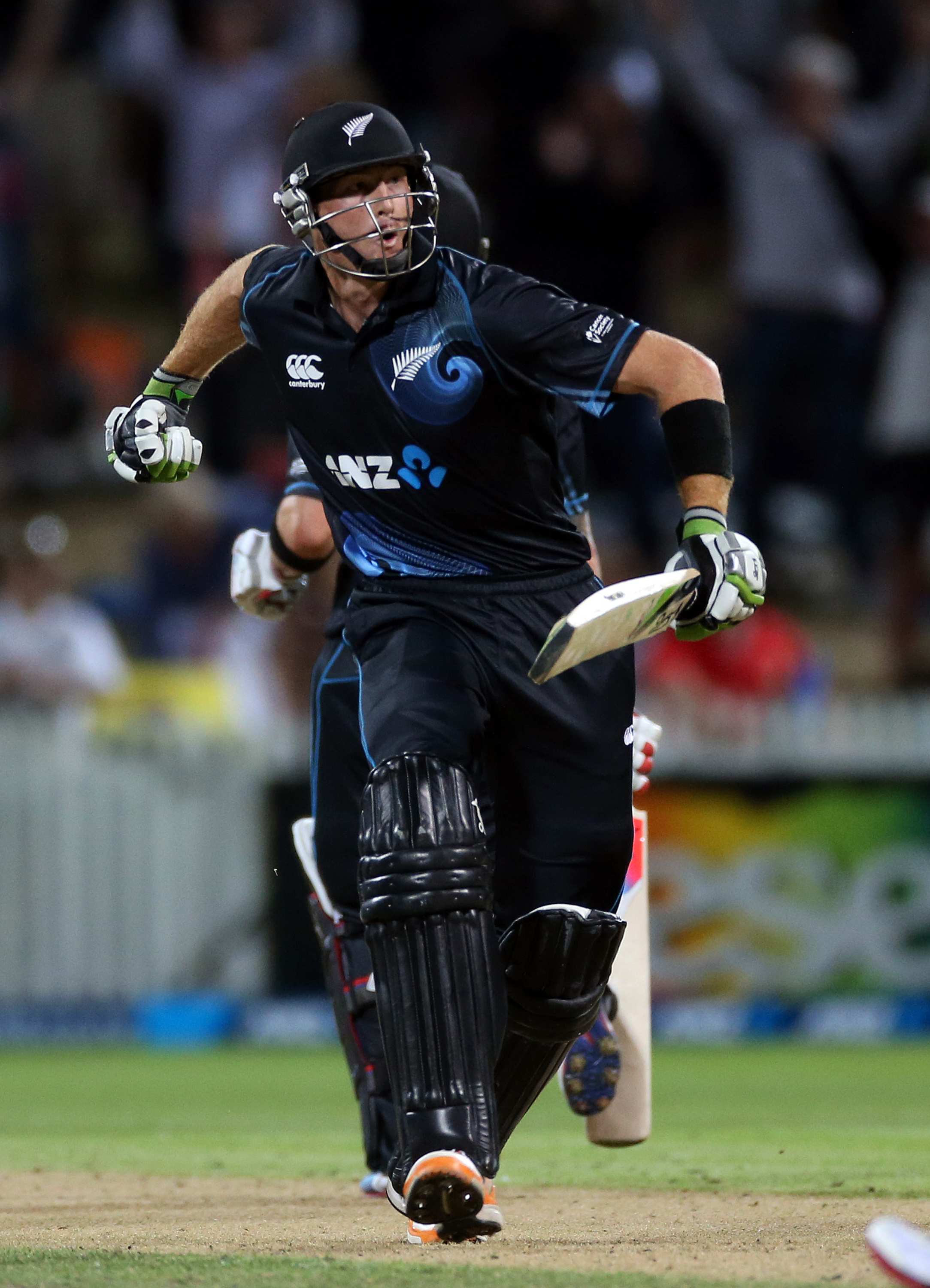 McCullum, injured Guptill steer Black Caps to win - ABC News