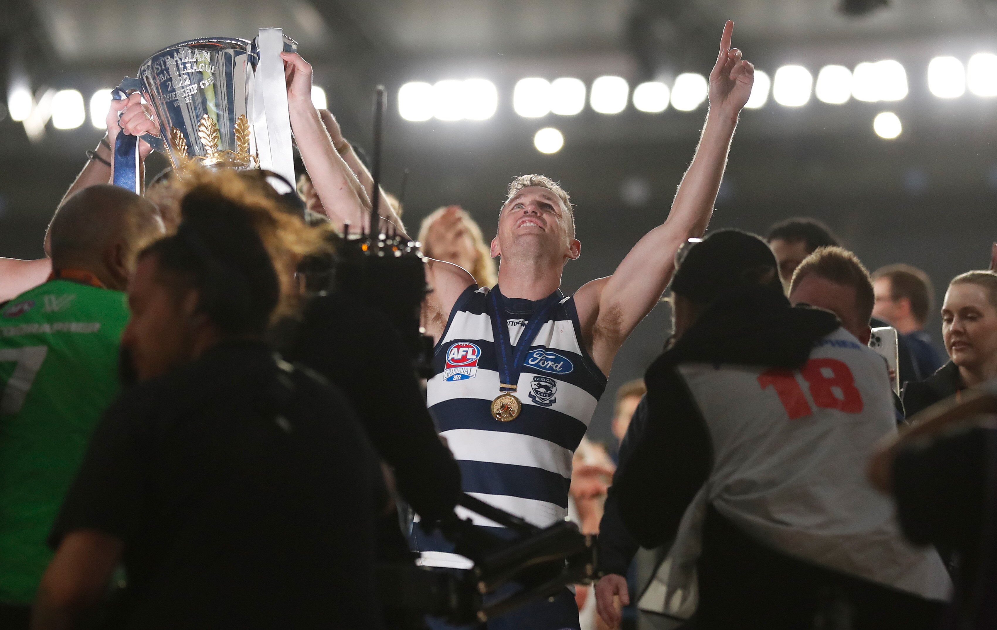 Geelong captain Joel Selwood ends his stellar career, days after ...