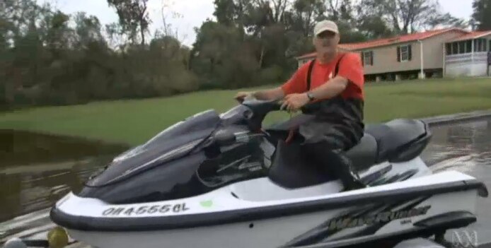 Hurricane Florence: Pastor Matthew Drake rides jet ski to the rescue in ...