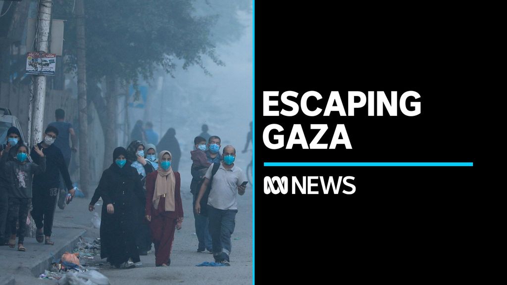 Golden Trump statue unveiled at C-PAC - ABC News