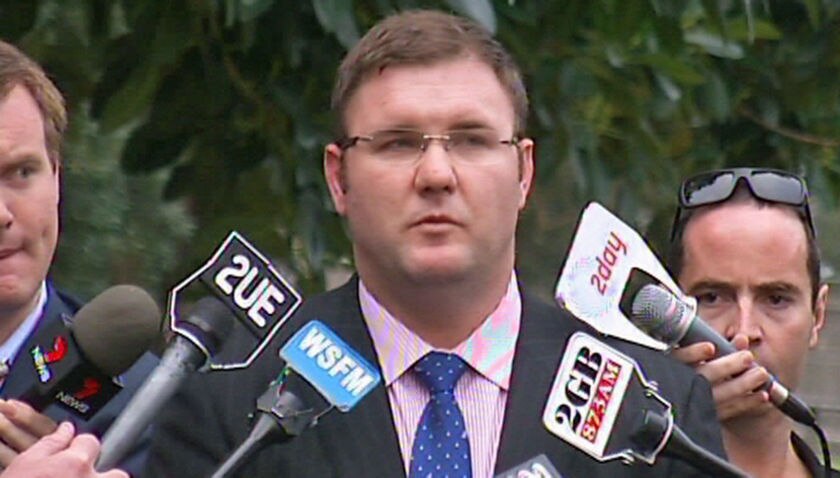 McLeay quits Cabinet - ABC News