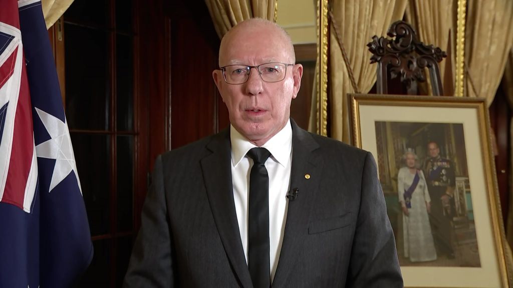 Australian Governor-General announces the Queen's death - ABC News