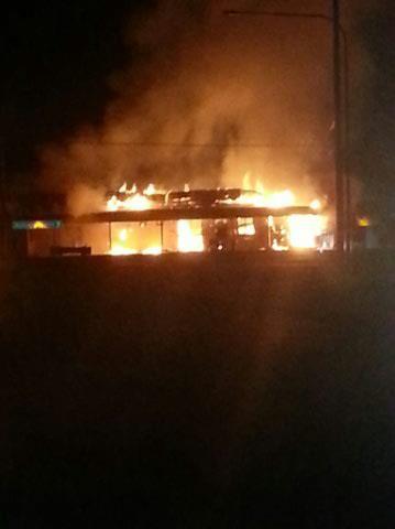 Historic pub destroyed by fire - ABC News