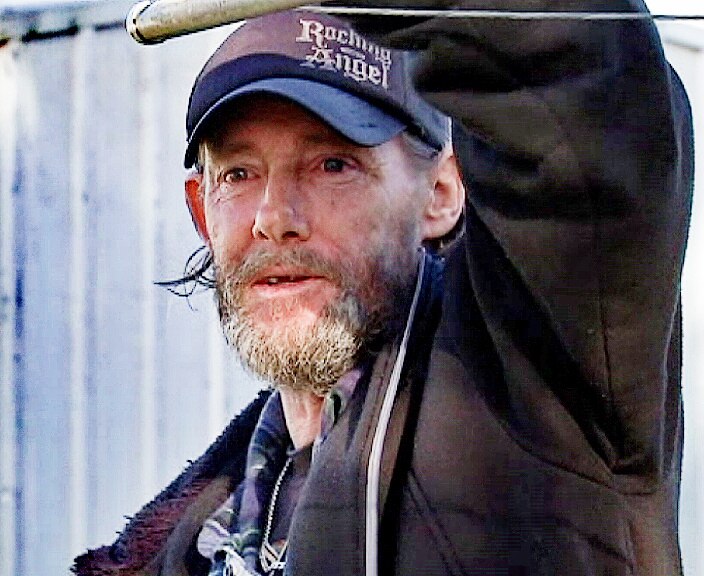 Gun found in yard during Wallaroo lockdown - ABC News