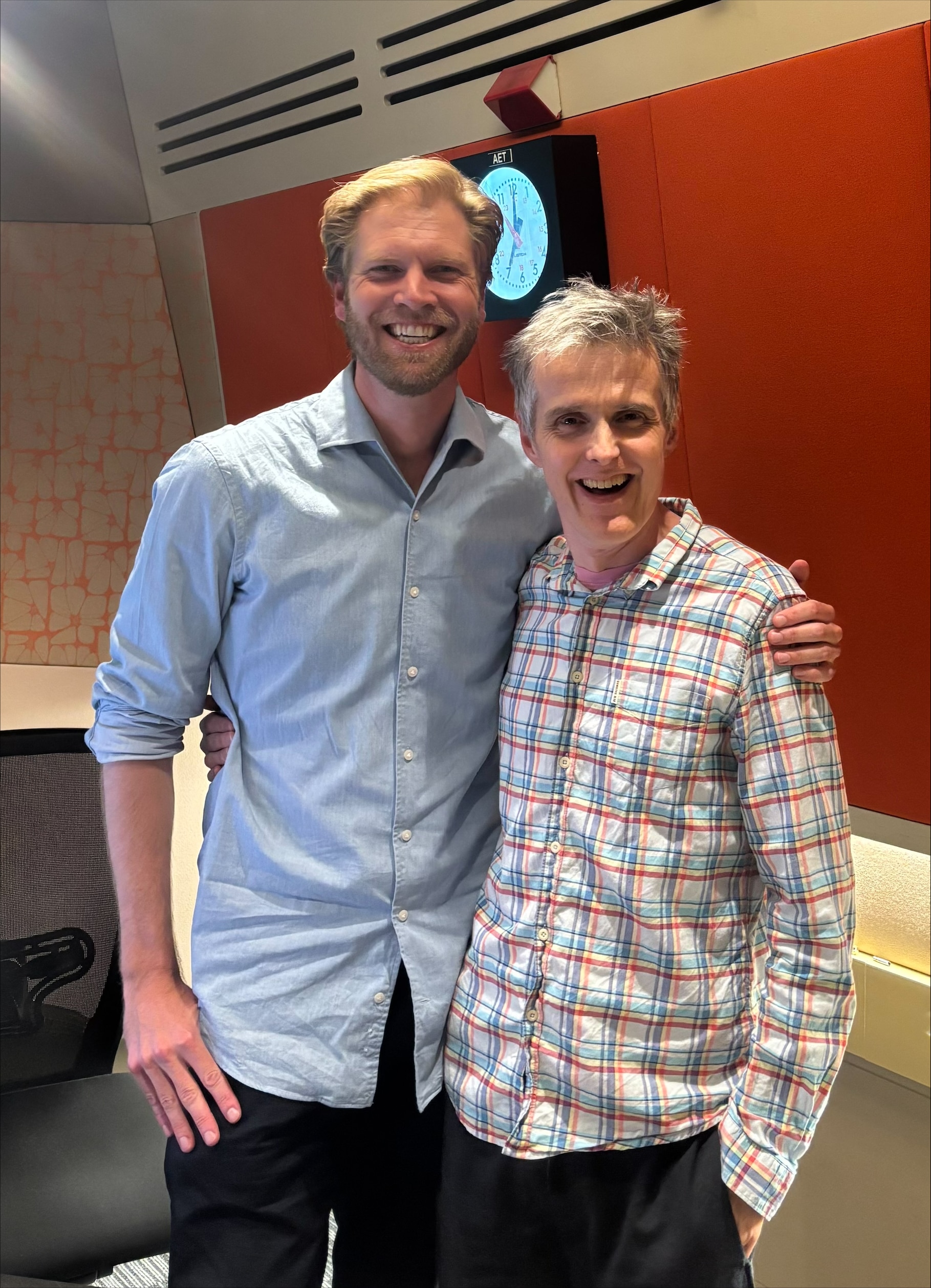 Comedian Andrew Hansen is heading out on the road with The Grats - ABC ...