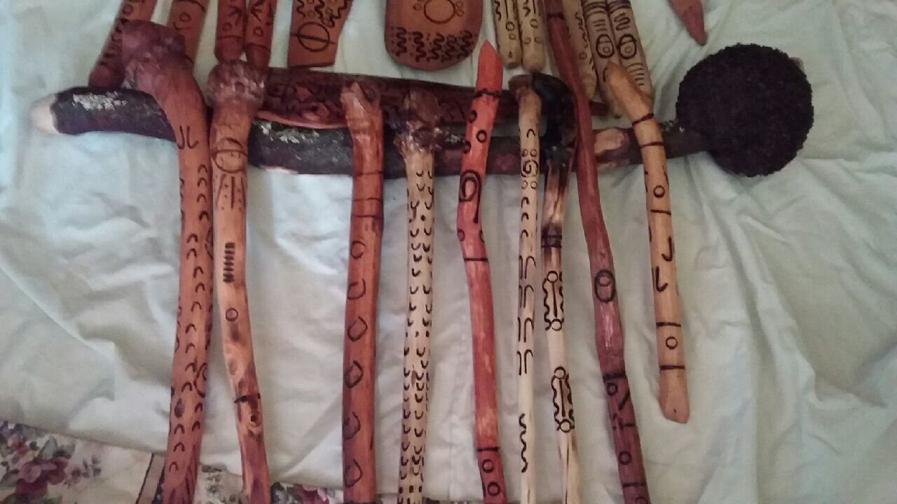 Tasmanian Indigenous artists to show off works at Darwin Aboriginal Art ...