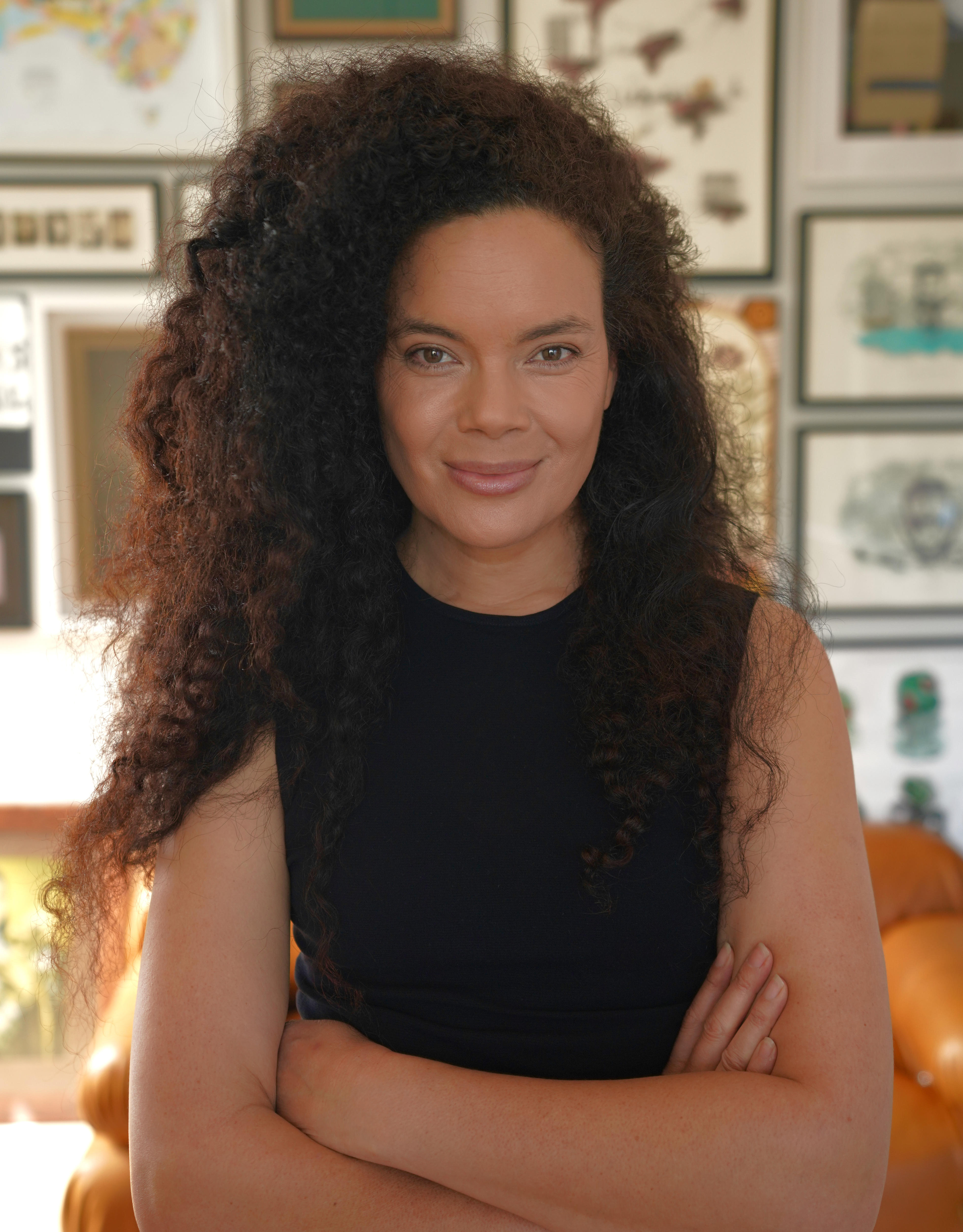 Acclaimed artist Angela Tiatia pays homage to Pacific women who ...