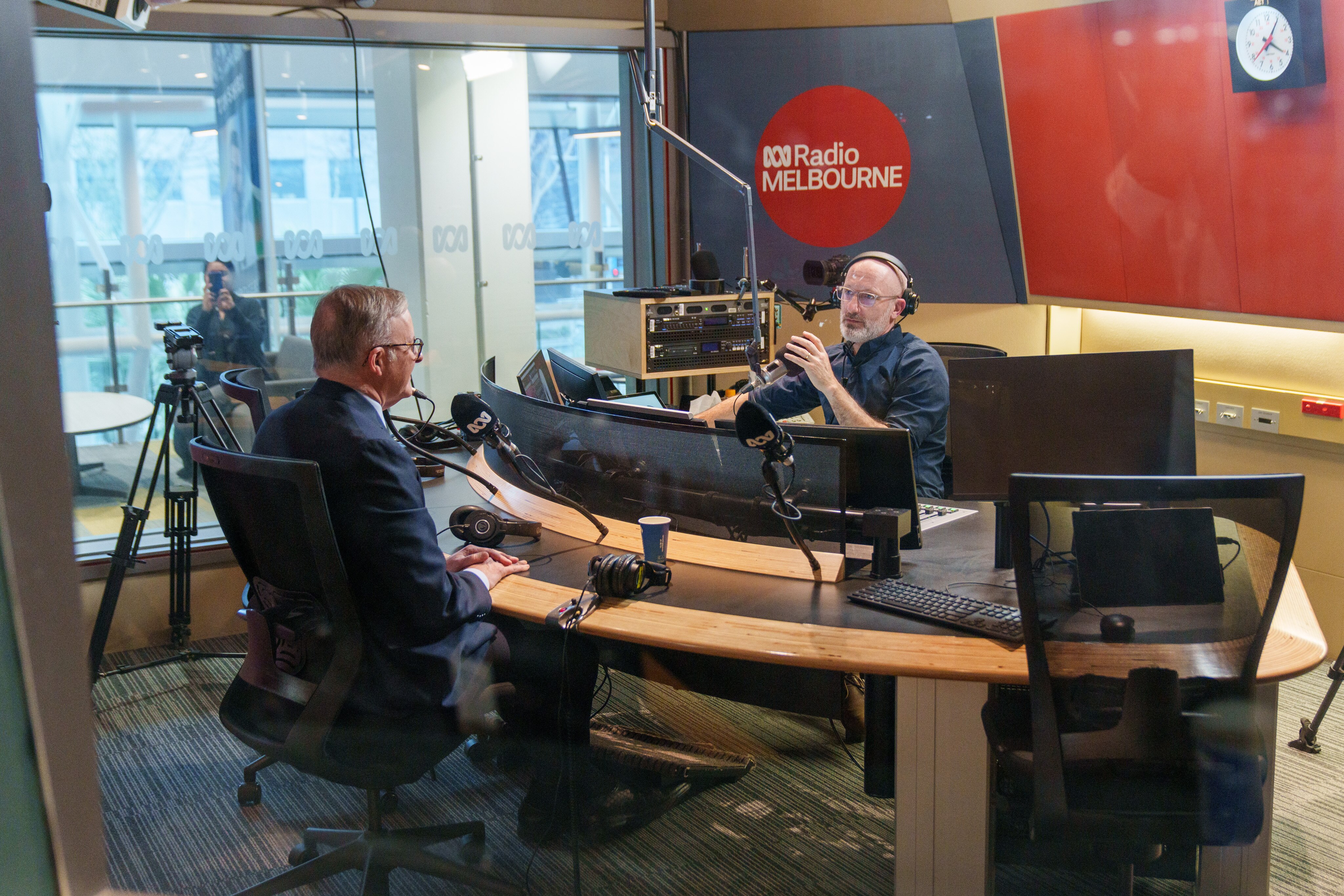 Raf's Polliegraph with Prime Minister Anthony Albanese - ABC listen