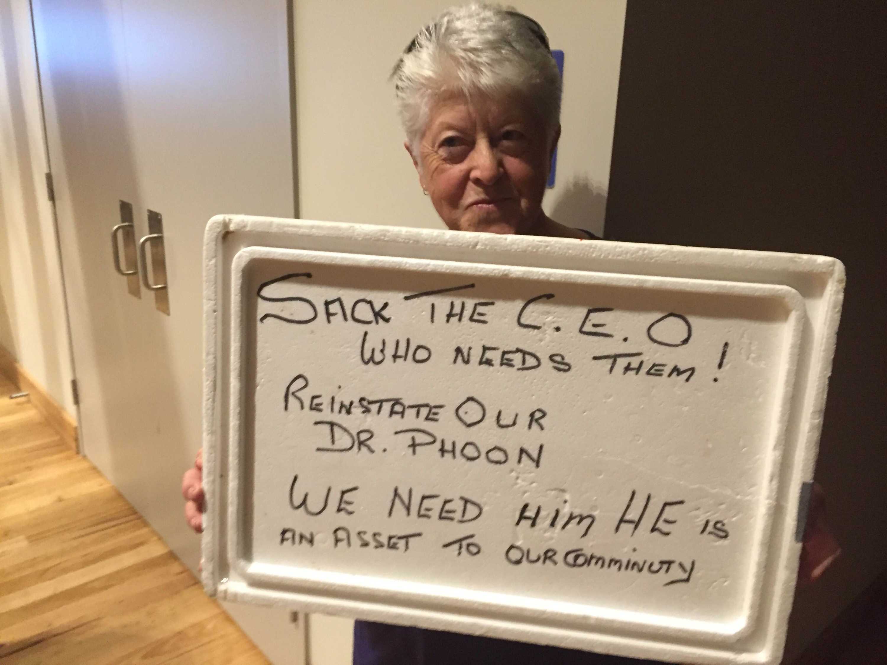 Hundreds show their support in reinstating Bega surgeon at South East ...