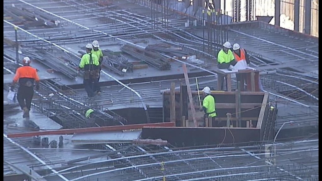 Mining boom finally boosts construction - ABC News