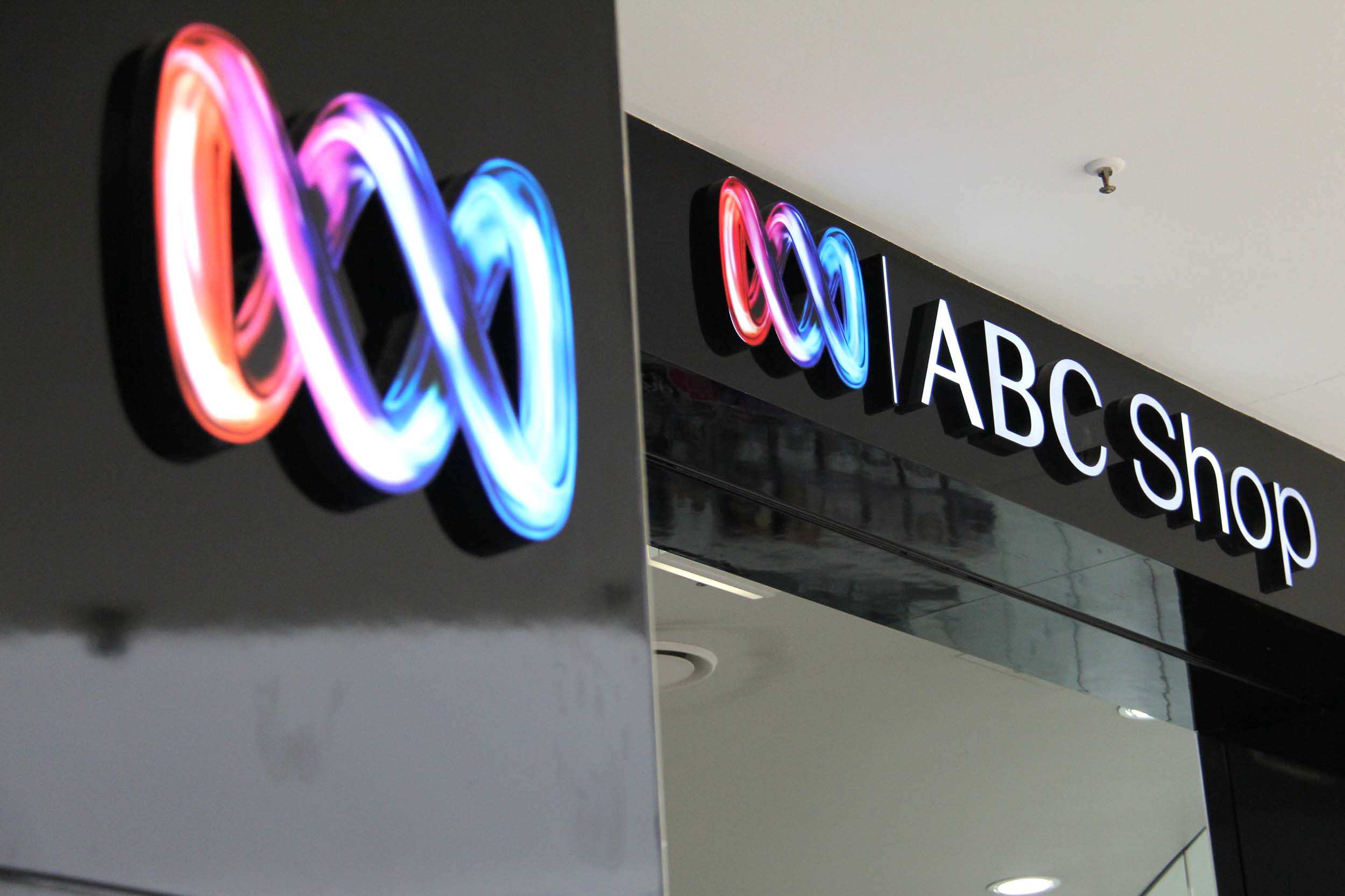 ABC Shop closures a sign of bricks and mortar retail struggle - ABC News