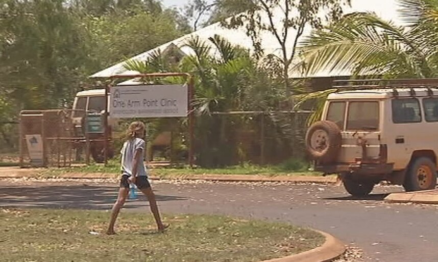 Indigenous leaders divided over WA plan to close remote communities ...