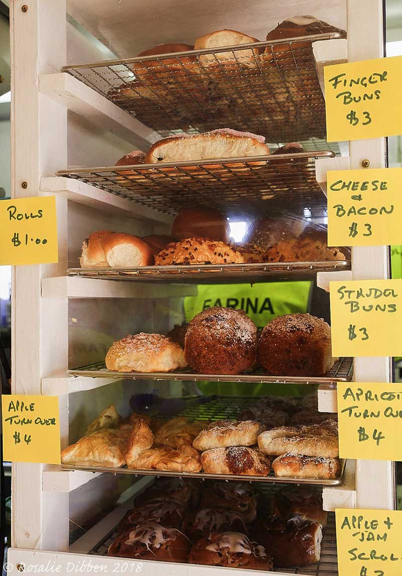 The SA bakery that only opens for two months each year - ABC listen