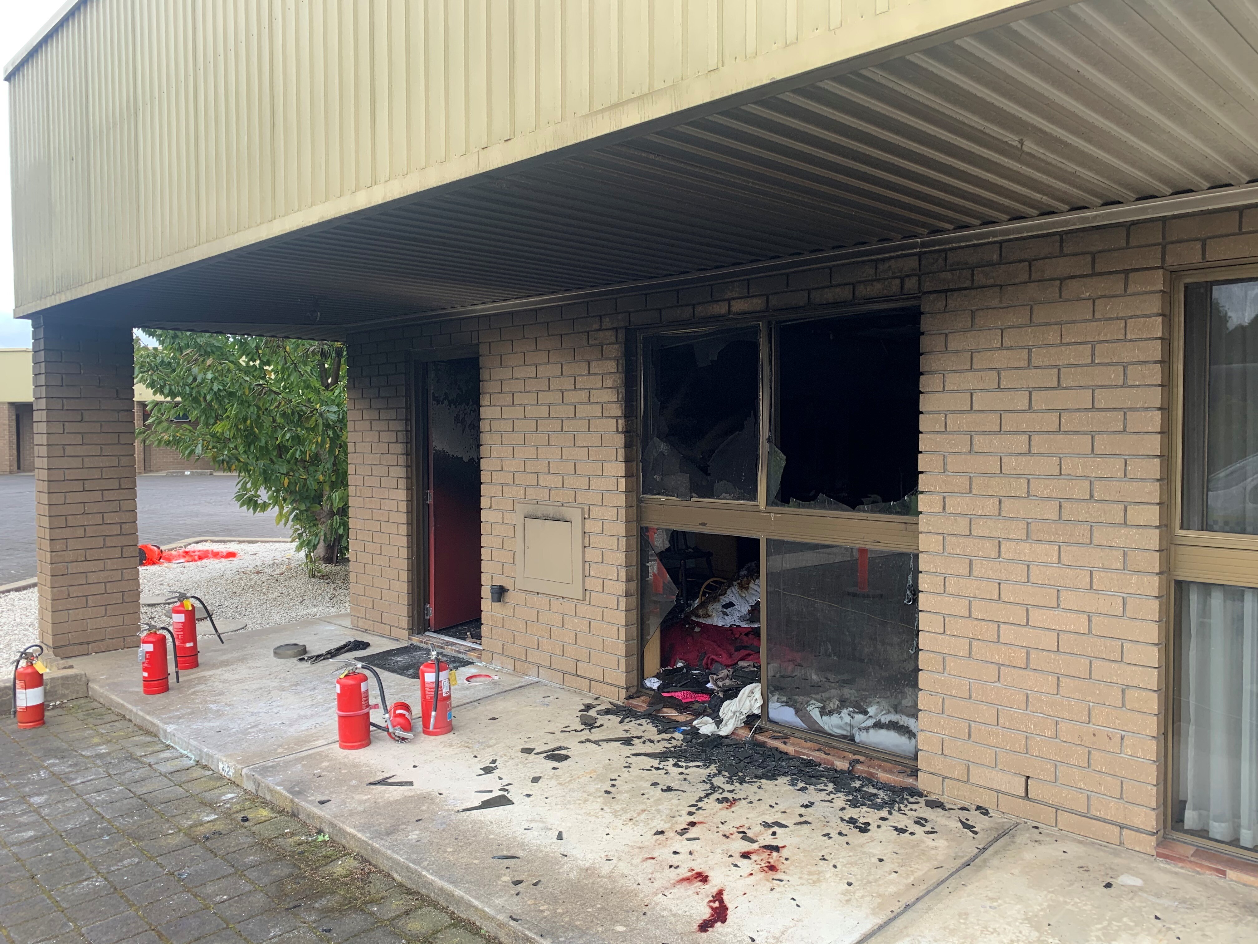 Police investigate Mount Gambier motel fire after woman makes dramatic ...