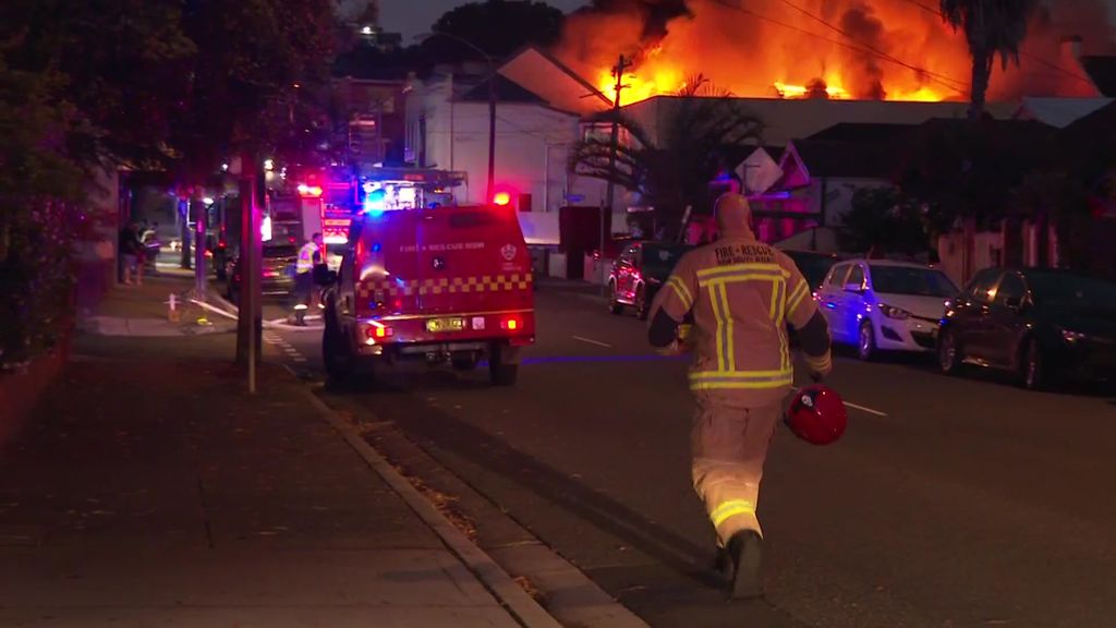 Firefighters battle massive blaze in Croydon, Sydney's inner west - ABC ...