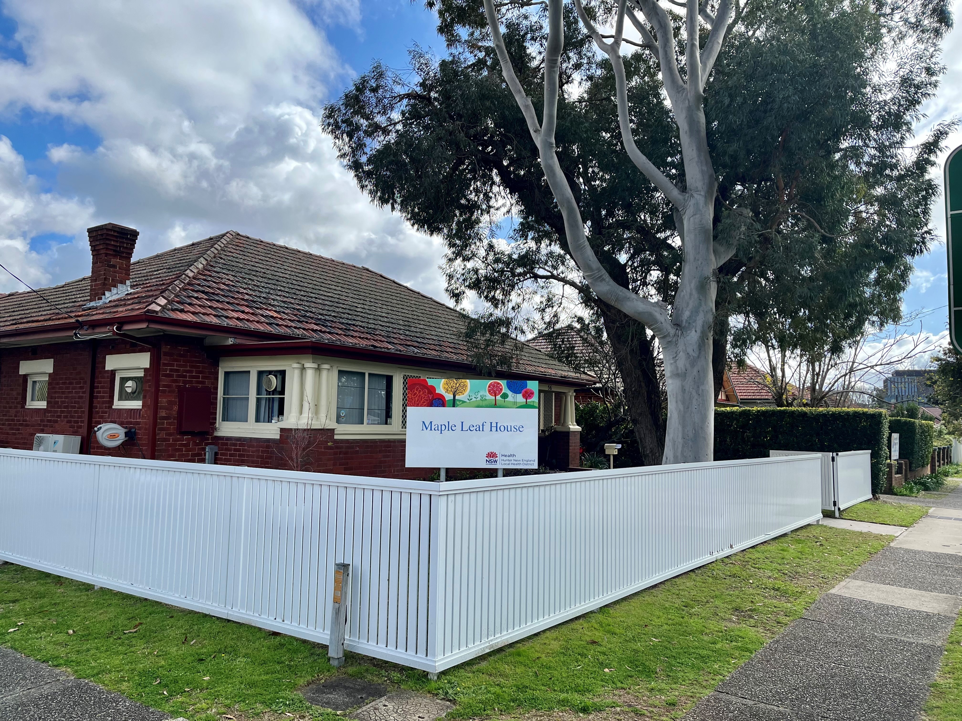 Queer community defends gender-affirming clinic Maple Leaf House after ...