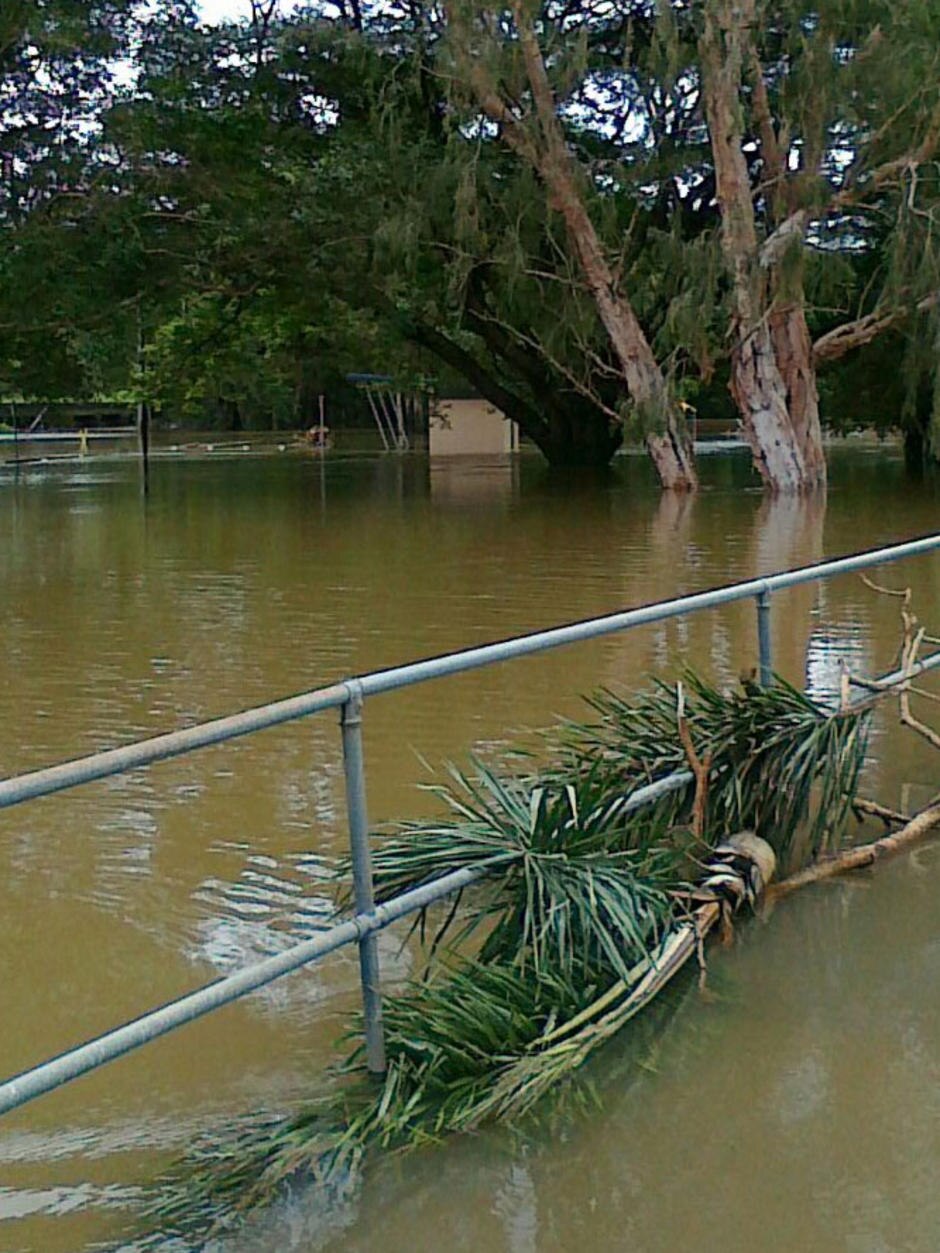 Monsoons, floods isolate towns - ABC News