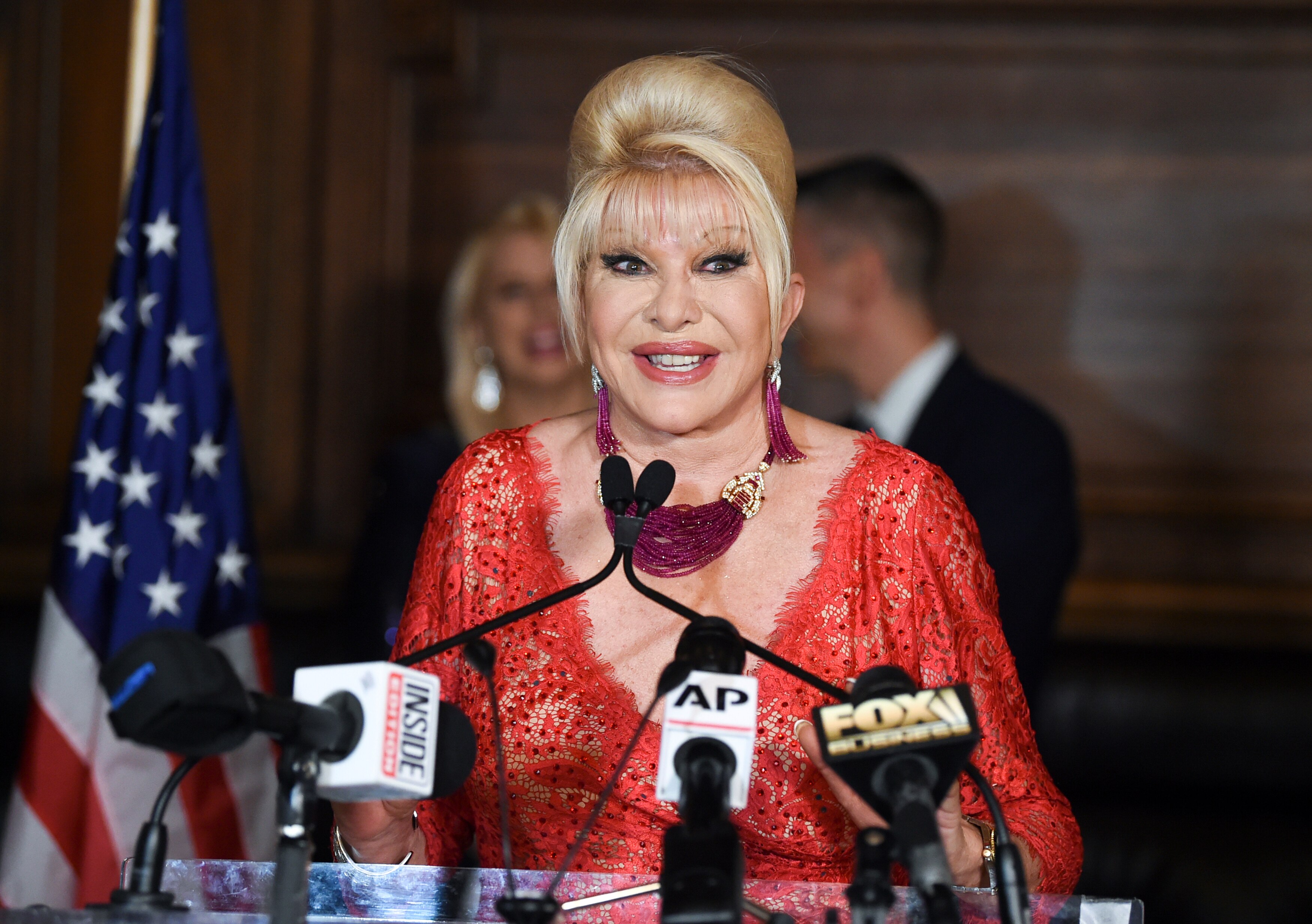 Ivana Trump, former president Donald Trump's first wife, dies at age 73 ...