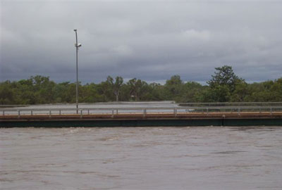 Highway reopens south of Katherine - ABC News