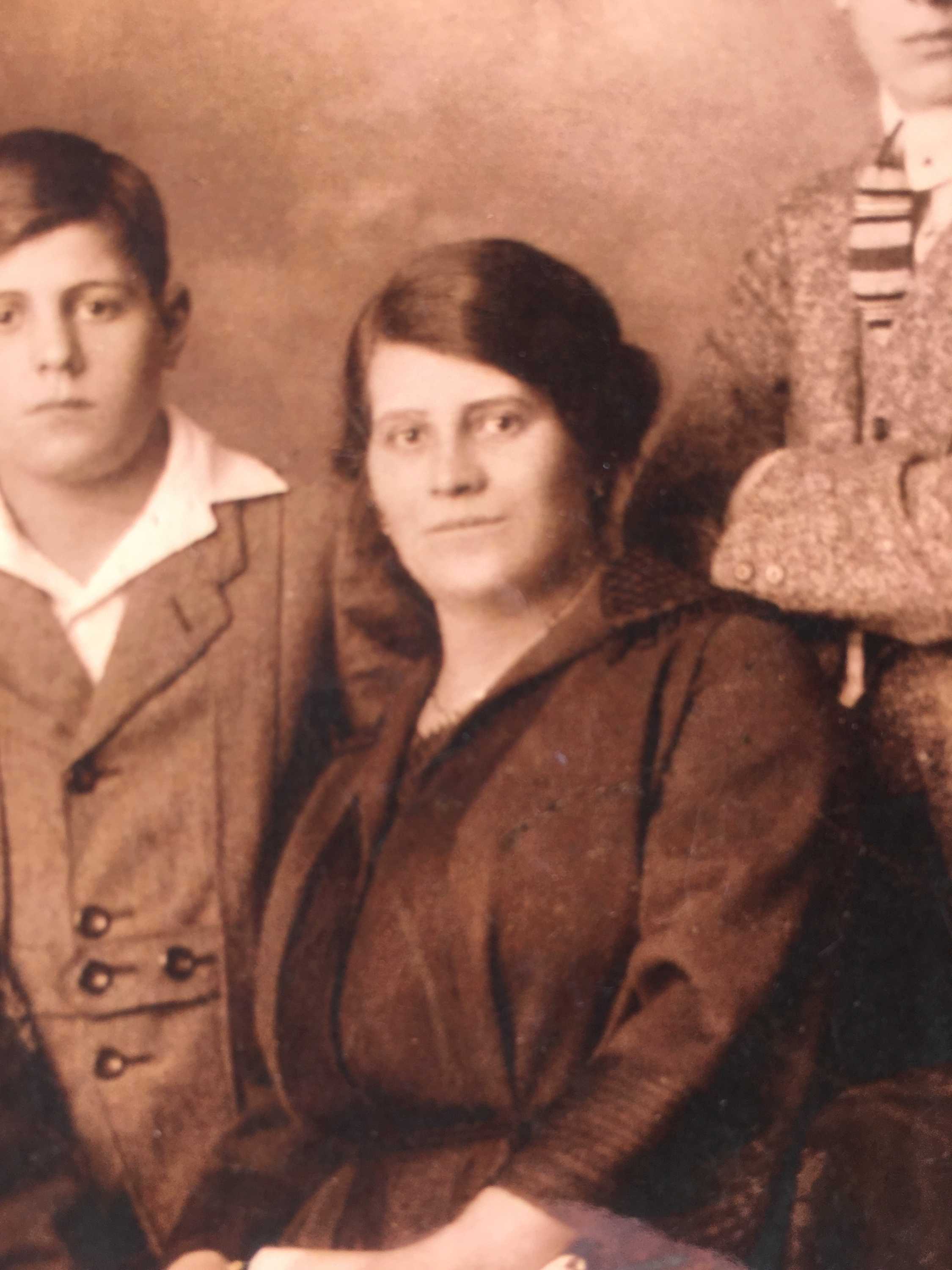 Holocaust survivor Eva Temple was months old when she was sent to a ...