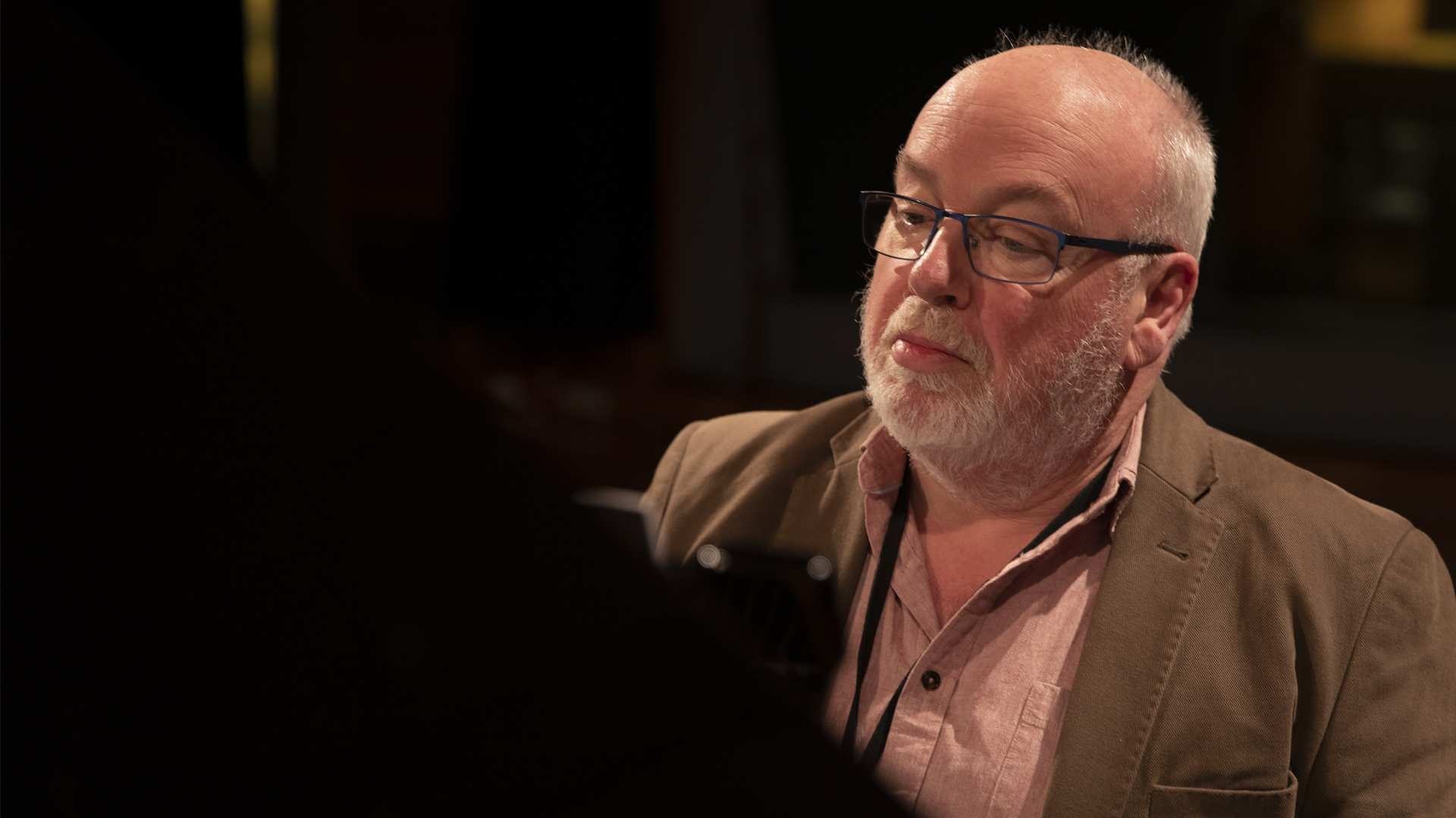 Andrew Ford plays his composition 'In Transit' for piano and speaker ...