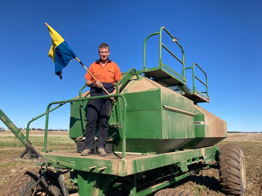 Australian grain growers urged to support farmers and citizens in war ...