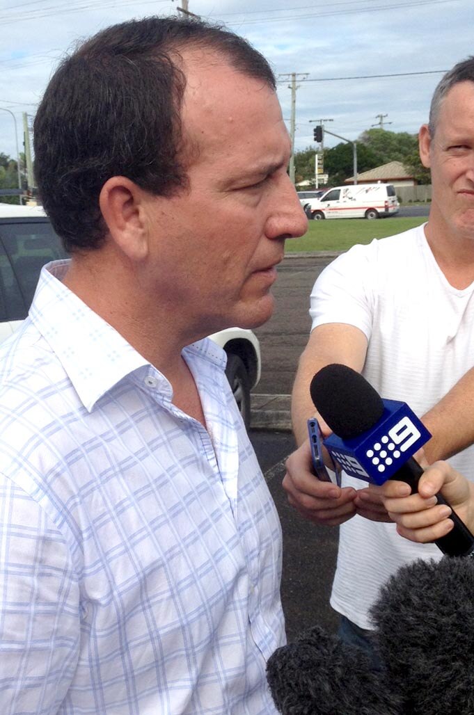 Menu scandal row rumbles on as Tony Abbott rules out deal with anti ...