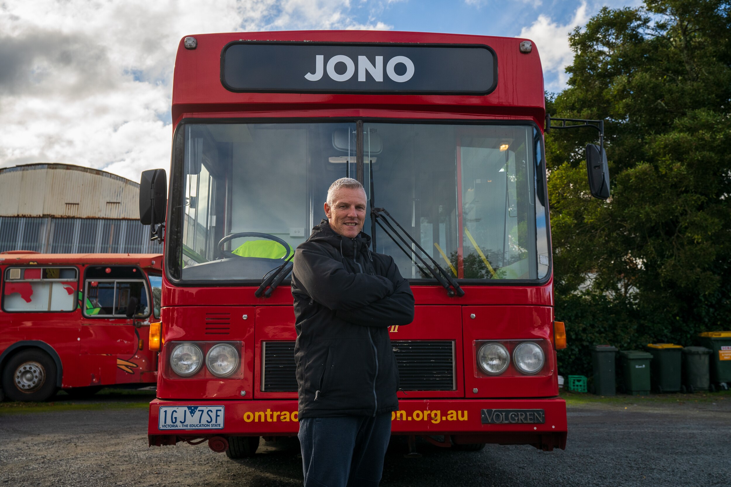 Ballarat business icon David Haymes, the face of Haymes Paint, dies ...