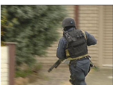 Perth gunman captured after fatal hostage drama - ABC News