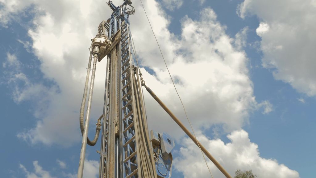 Digging Deep: New approach to find underground water - ABC News