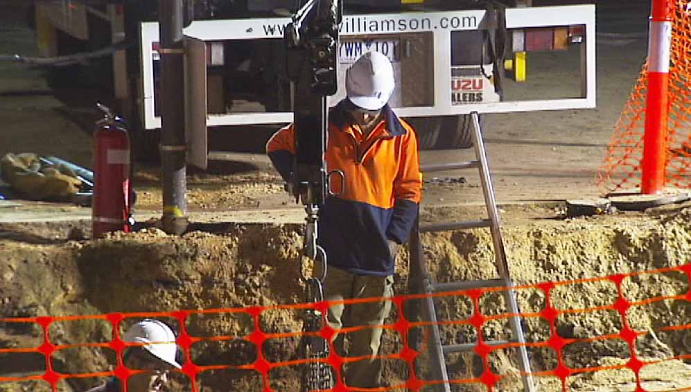 Cut cable affects Adelaide city traffic lights and car parks - ABC News