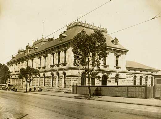 Perth's first police complex keeps custody of famous works from Art ...