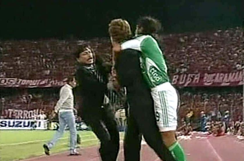 Coaches spark Colombian soccer riot - ABC News