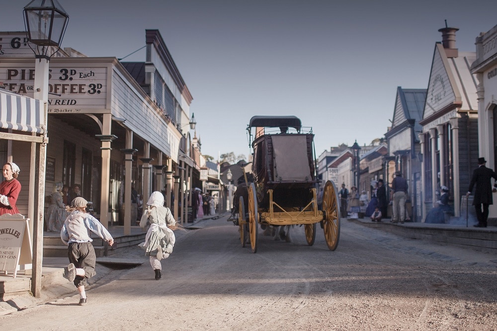 Sovereign Hill strike action on hold until after long weekend, despite ...