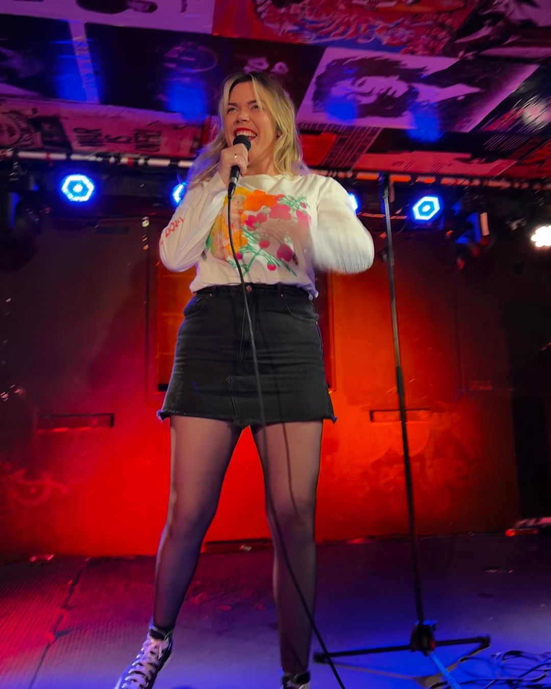 Endometriosis sufferer Anna Dooley shares 'humiliating experience ...