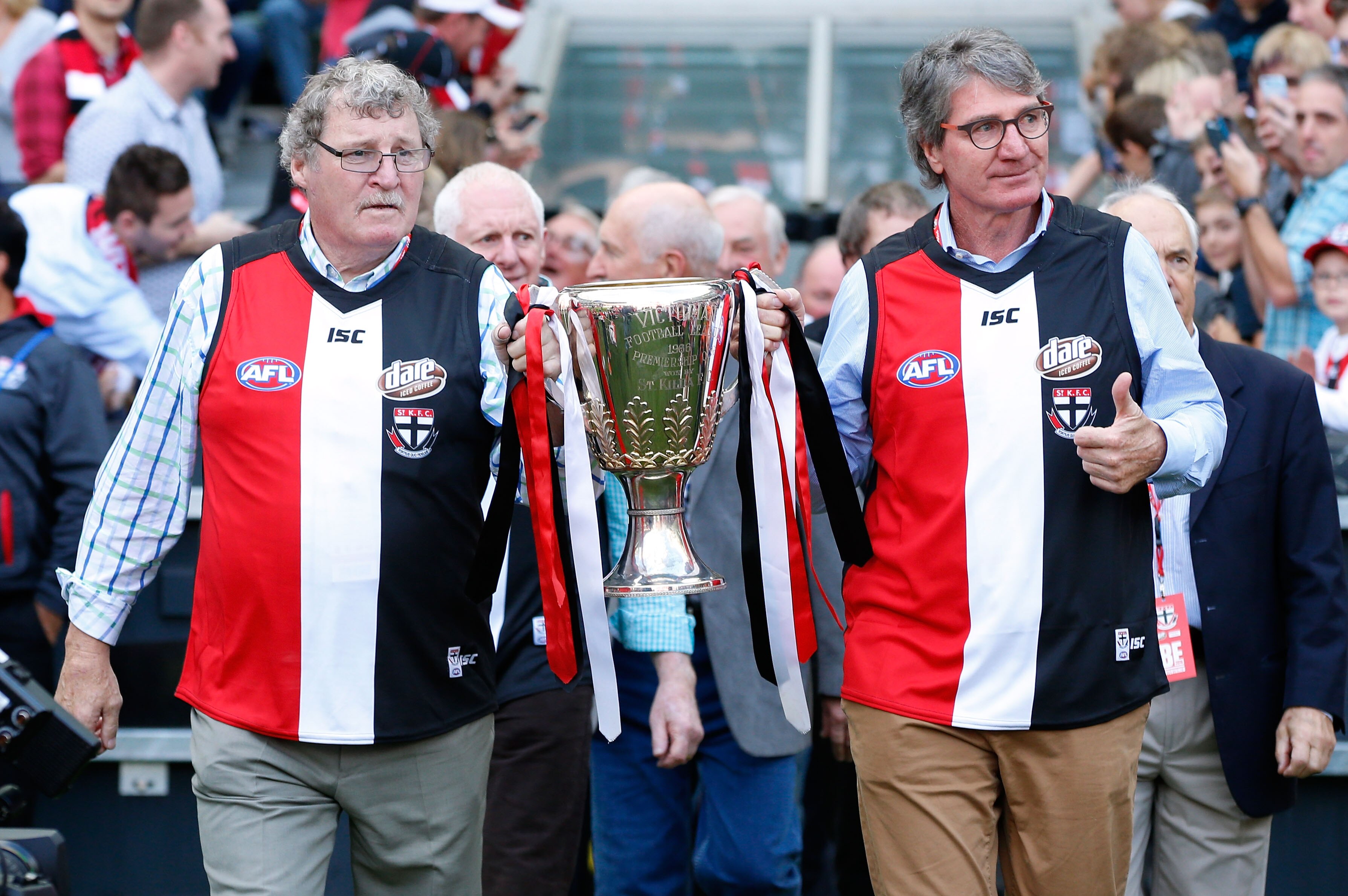 St Kilda mourns death of 1966 premiership hero Kevin 'Cowboy' Neale ...