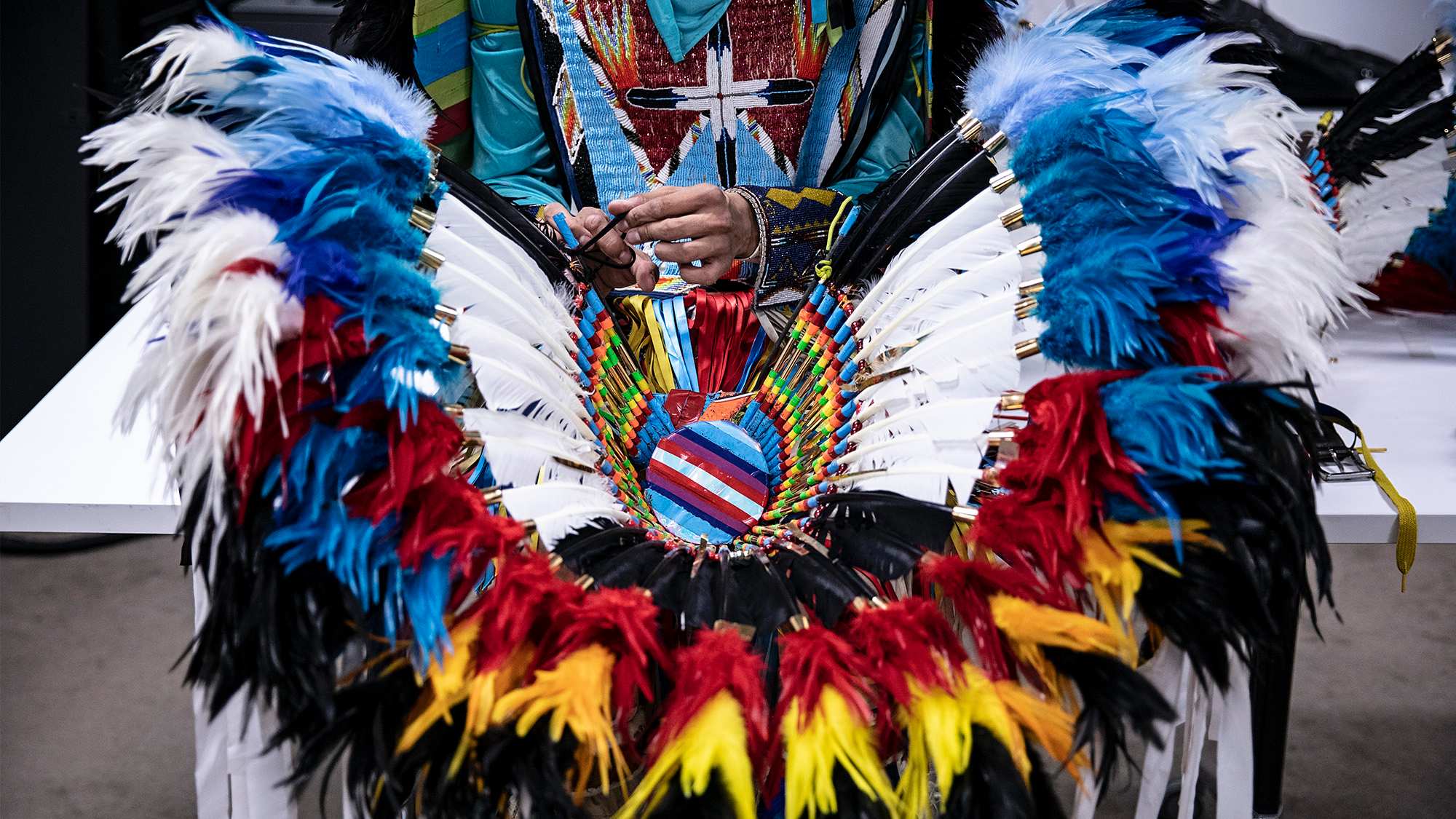 How contemporary pow wow is 'closing the gap' through dance - ABC News