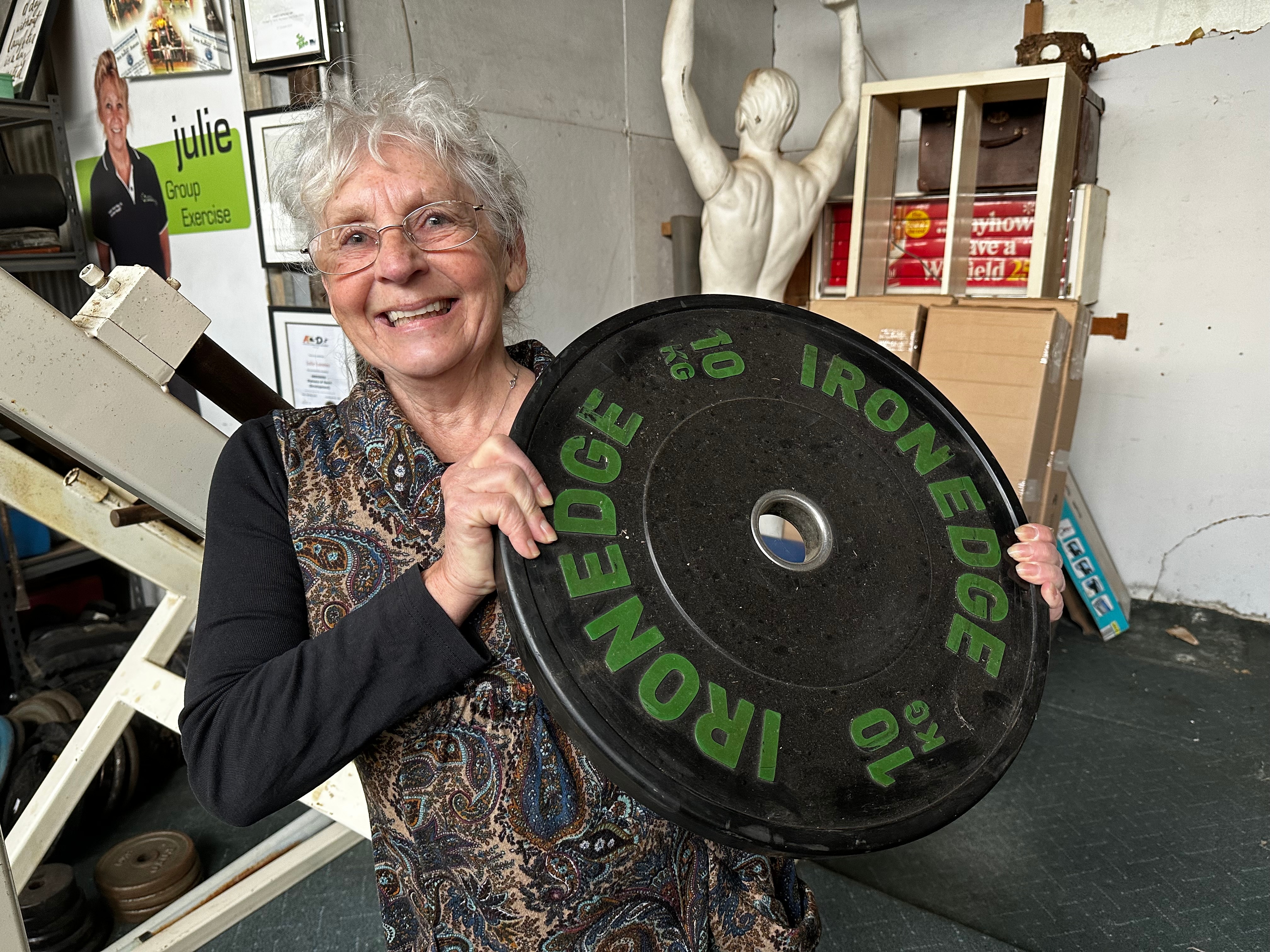 Powerlifter grandmother overcomes near fatal stroke to retrain as nurse ...