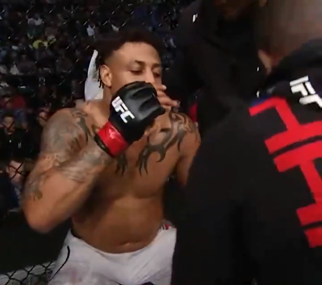 Ben Sosoli's first UFC fight deemed 'no contest' after opponent Greg ...