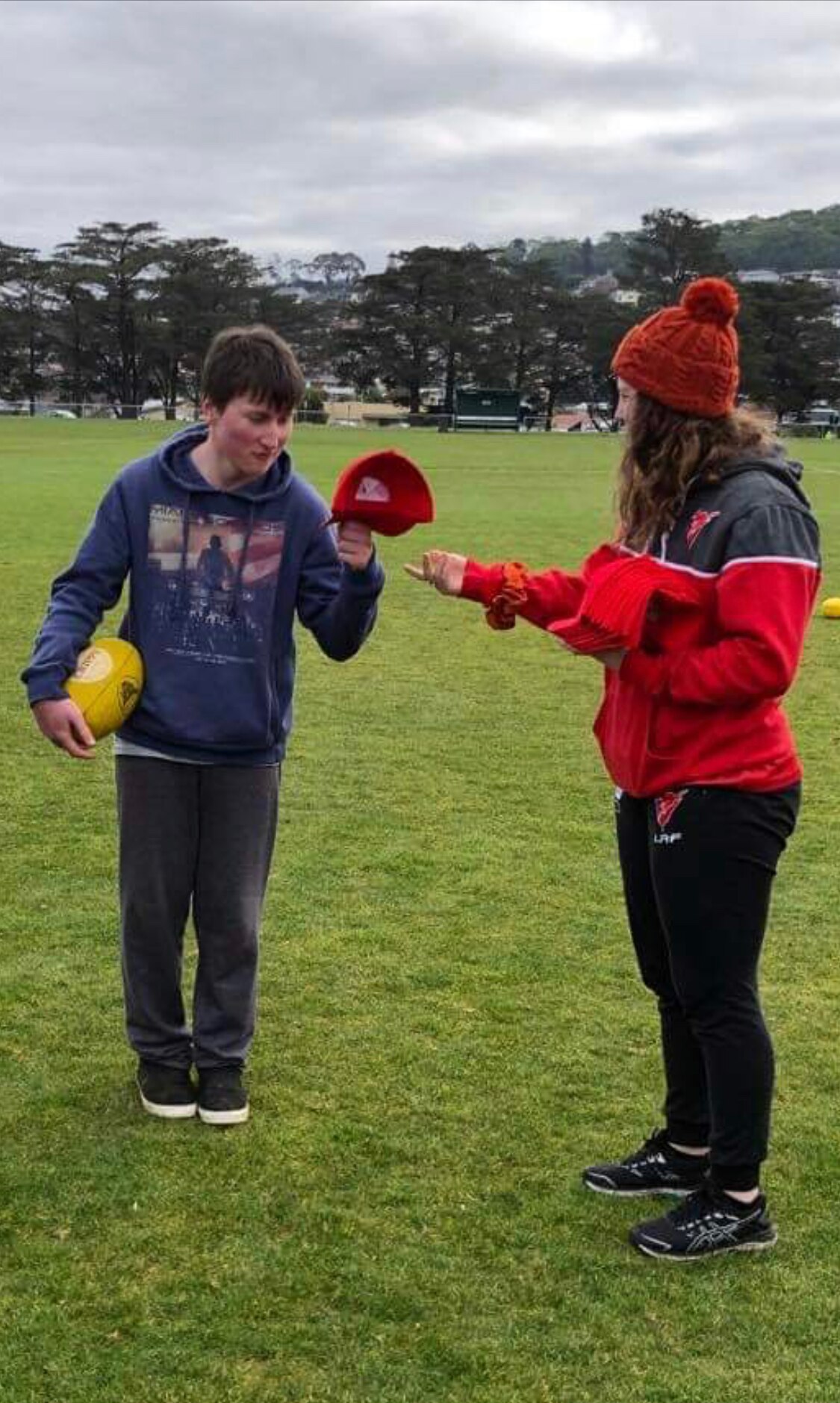 AFL All Abilities clinic means footy for all Tasmanians - ABC listen