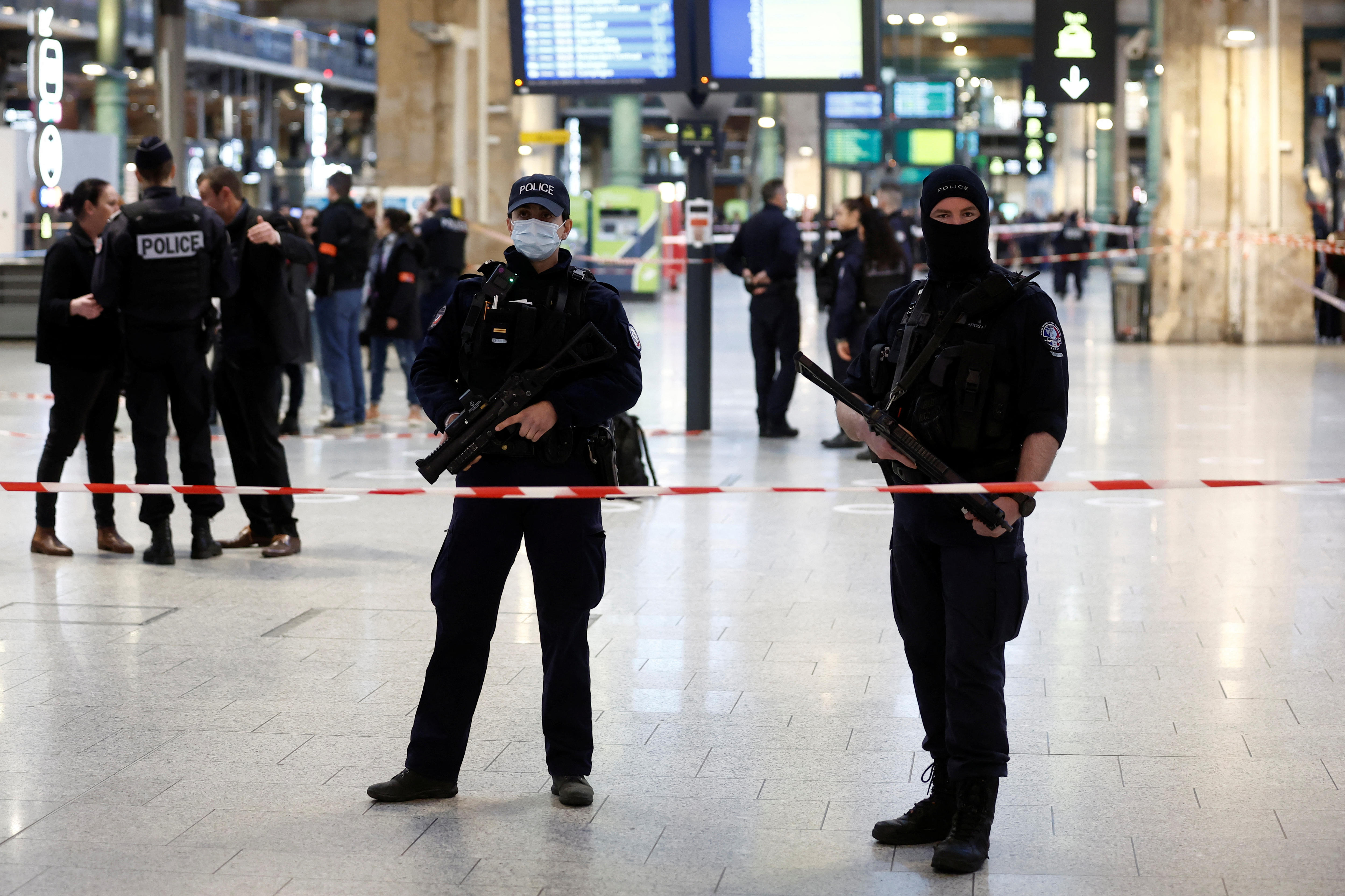 Man shot by police after allegedly injuring six people at Gare du Nord ...